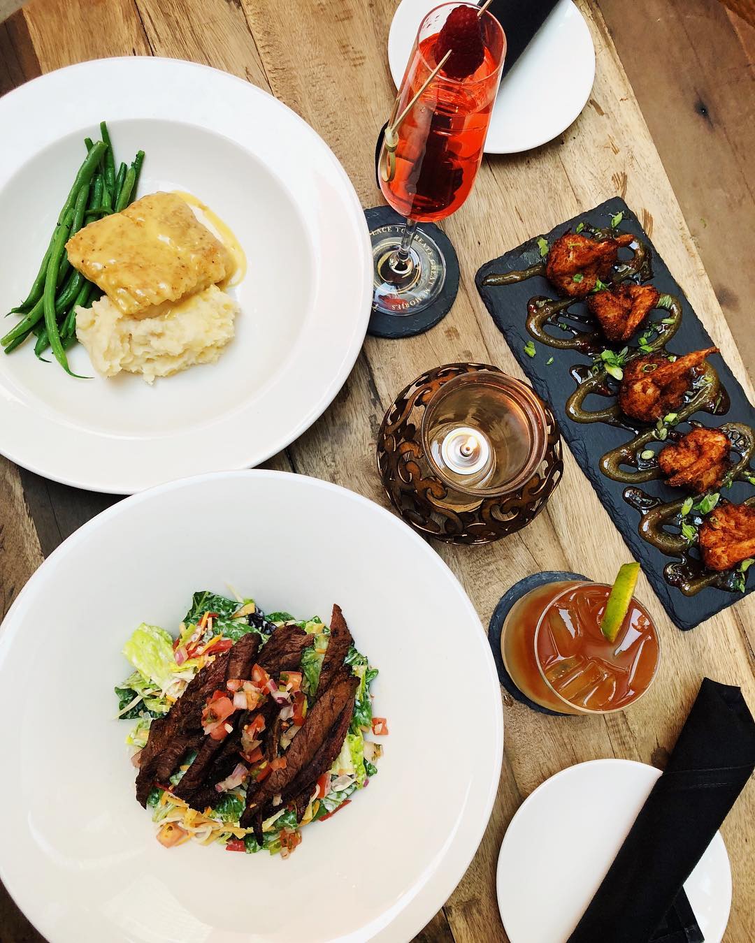 Central Bar + Restaurant - The Bellevue Collection