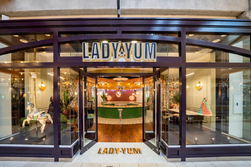 LADY YUM - The Bellevue Collection