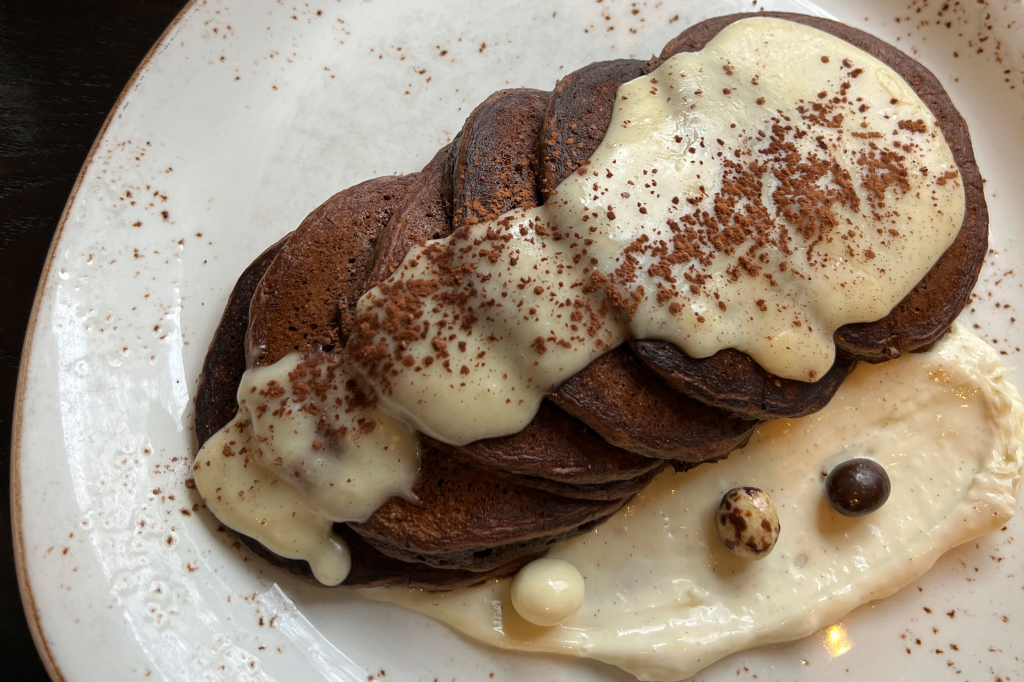 Exploring the Best of Bellevue Place: Shopping and Dining Delights ...