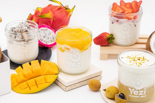 Yezi Coconut Dessert - The Bellevue Collection